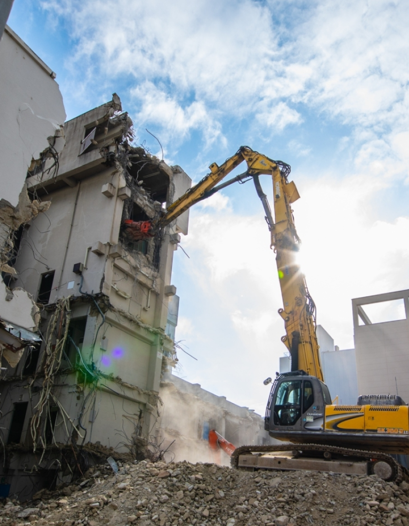 サービス - 解体屋樋口